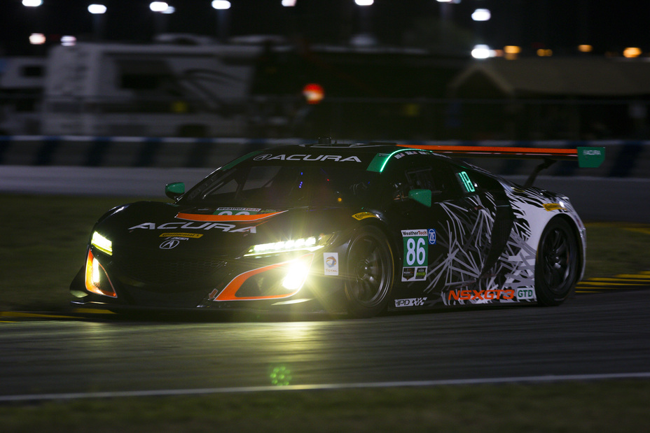 Acura NSX GT3 at the 2017 Rolex 24 at Daytona