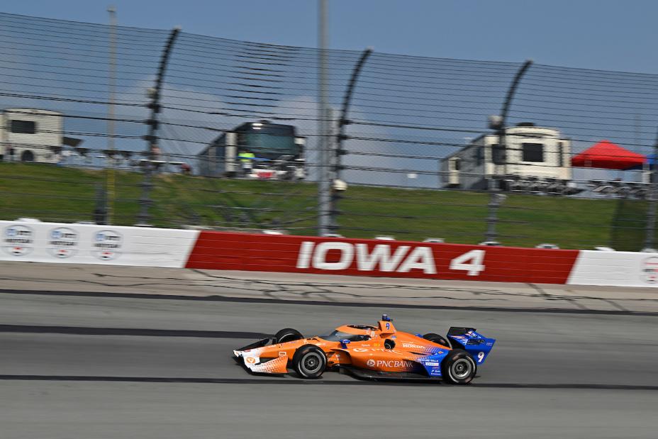 Front row lockout for Honda for Iowa race 2