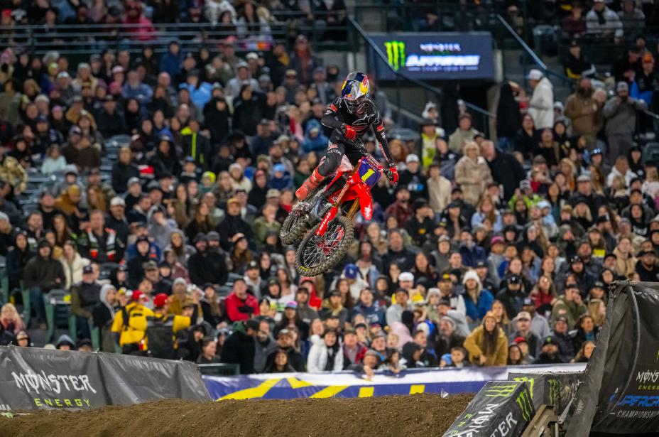 Jett Lawrence Earns His First Win of the Season, at Anaheim 2 SX