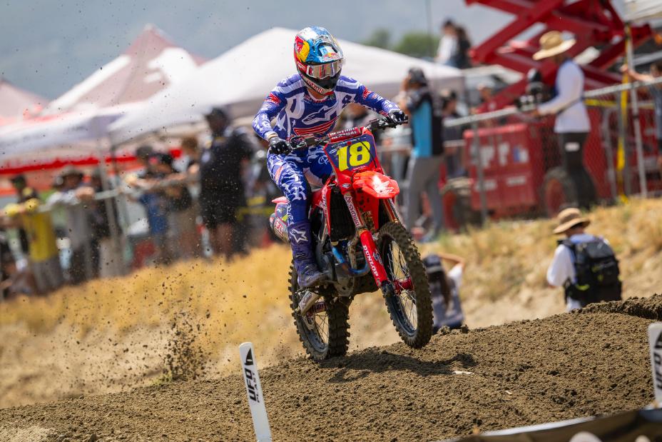 Powerful Return to Racing for Honda HRC Progressive at Fox Raceway