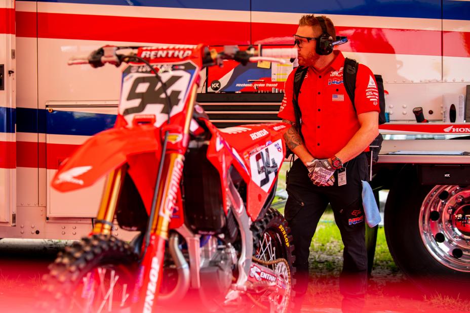 Career-First Overall Win for Hunter Lawrence at Southwick National