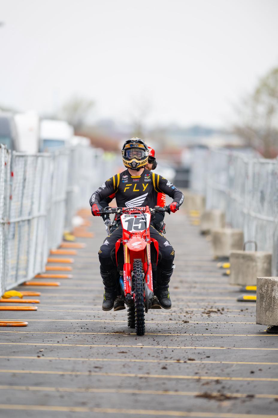 Dean Wilson Earns Top-10 Result at East Rutherford Supercross