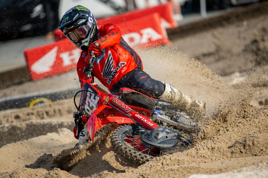 Hunter Lawrence Takes Daytona Supercross 250SX East Win