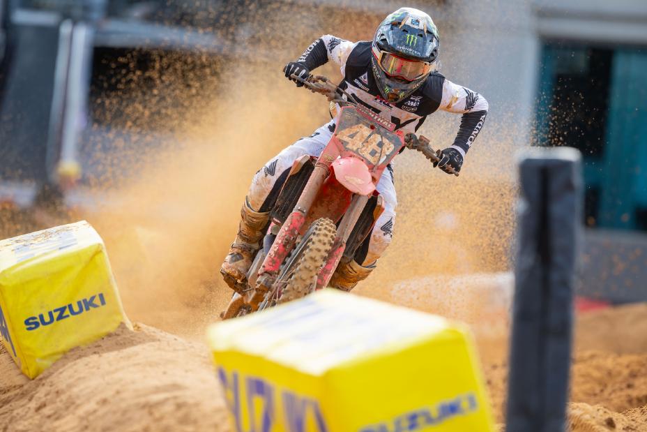 Jett Lawrence Returns From Injury With Amazing Win at SMX Opener