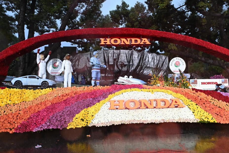 Honda Celebrates Teamwork with “The Power of Teams” Float in the 2026 ...
