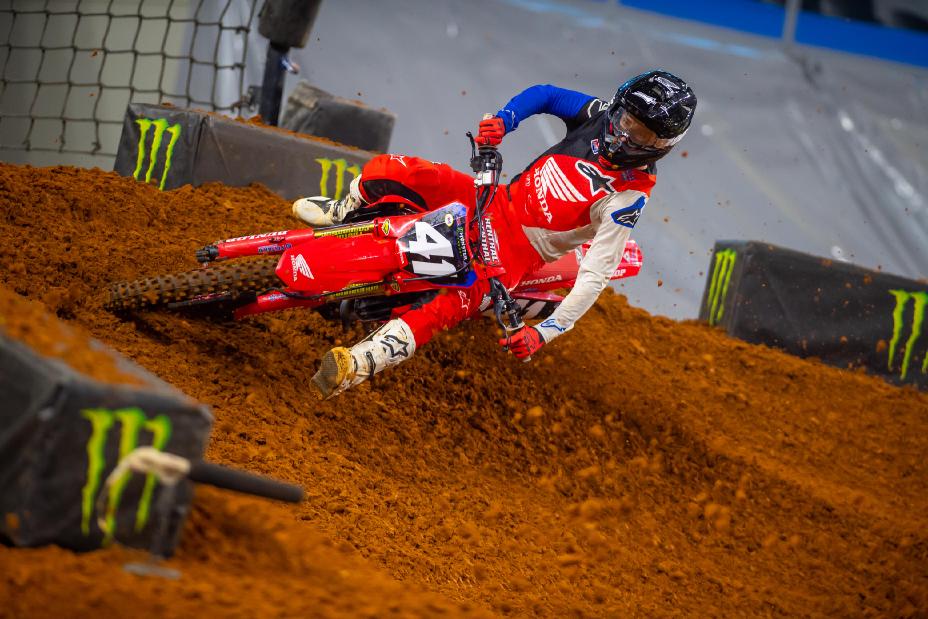 Hunter Lawrence Scores Career-First Podium Finish at Arlington 1 Supercross