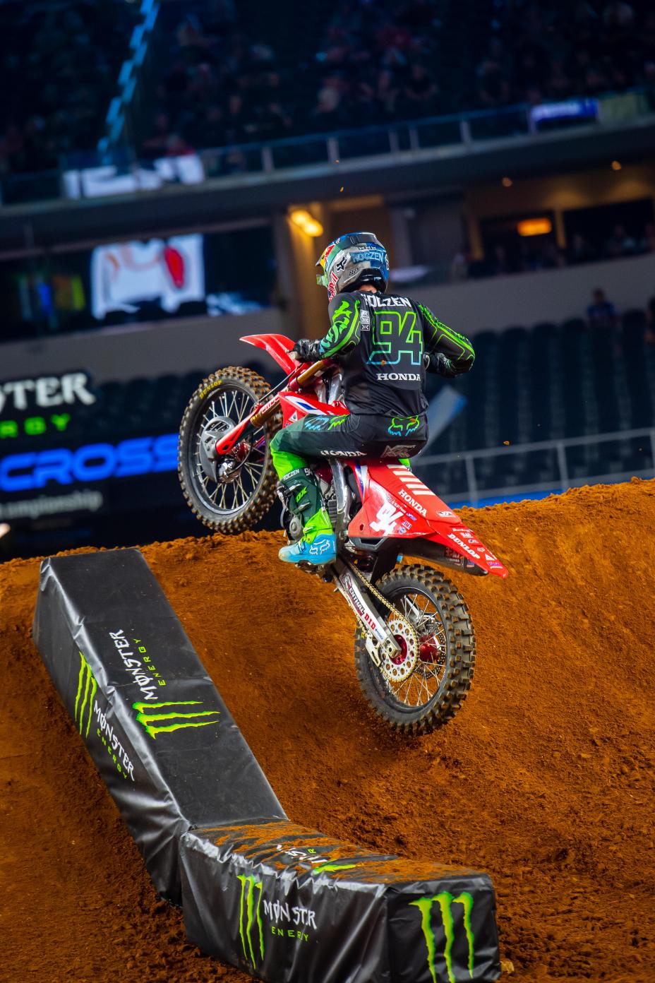 Hunter Lawrence Scores Career-First Podium Finish at Arlington 1 Supercross