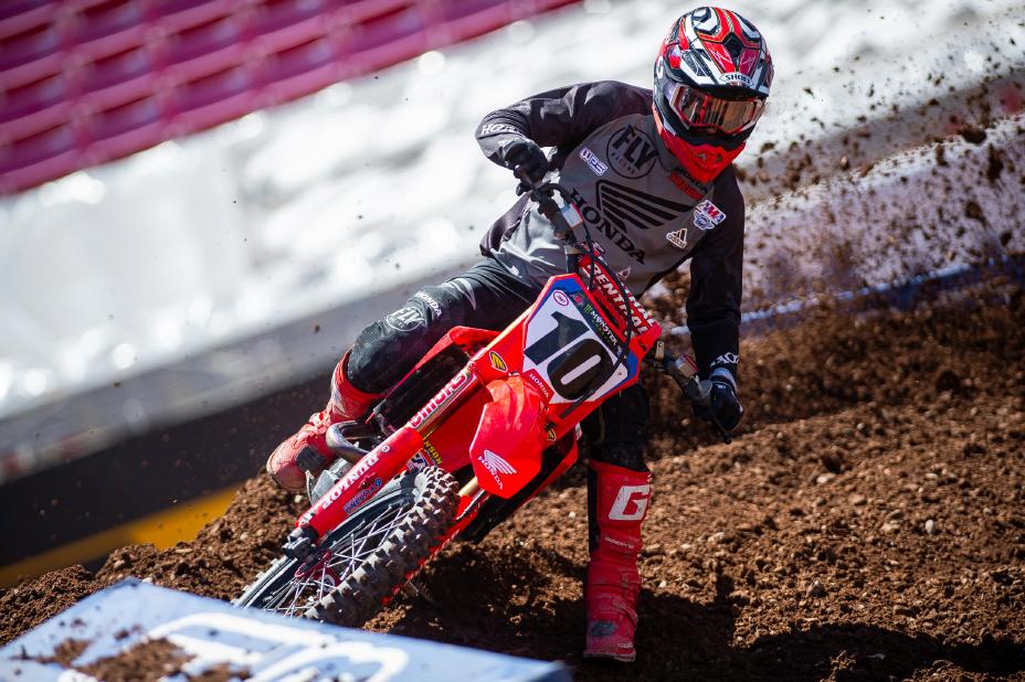 Top-Five Finish for Roczen at SLC 4 Supercross