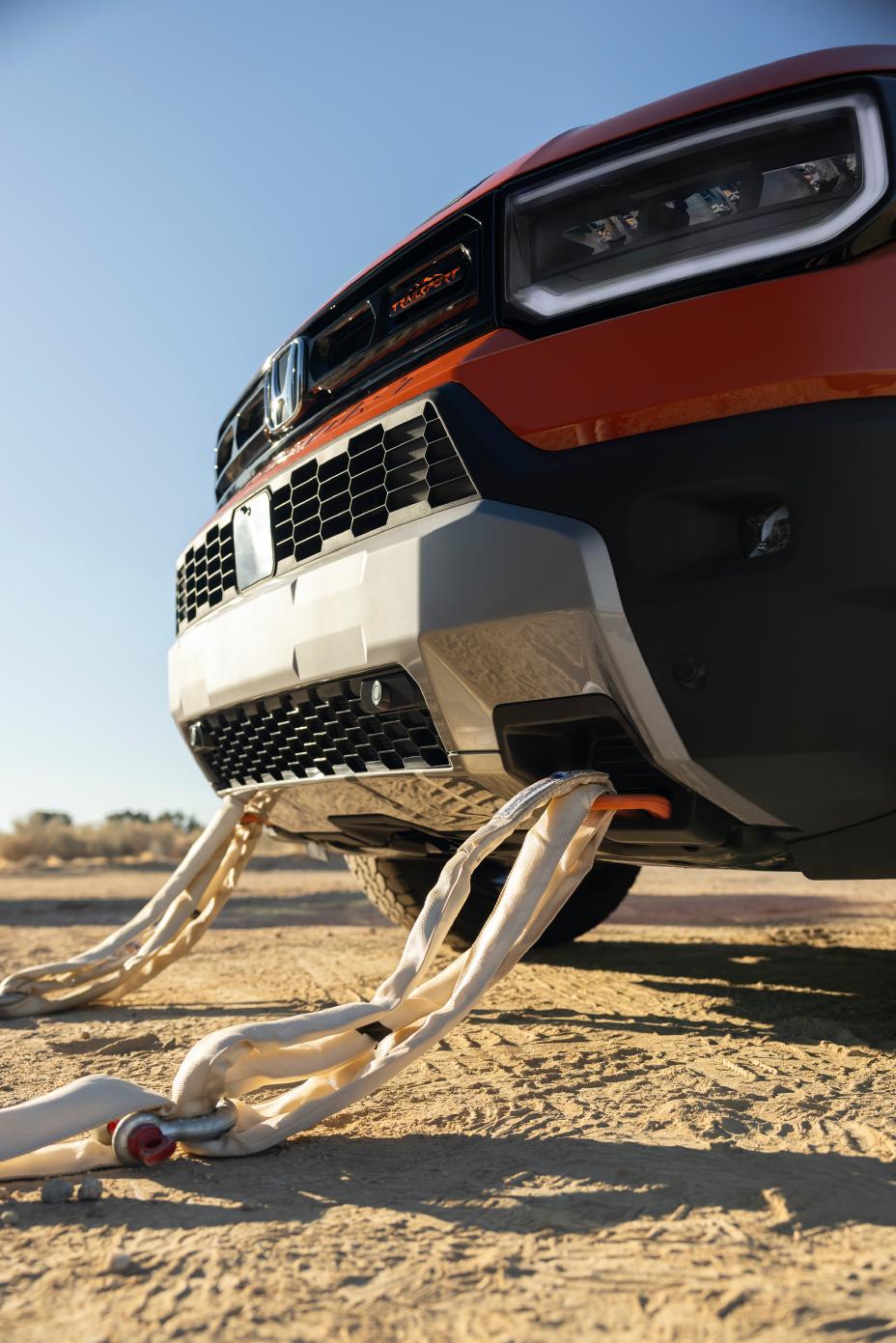 2026 Honda Passport TrailSport - Crane Demonstration
