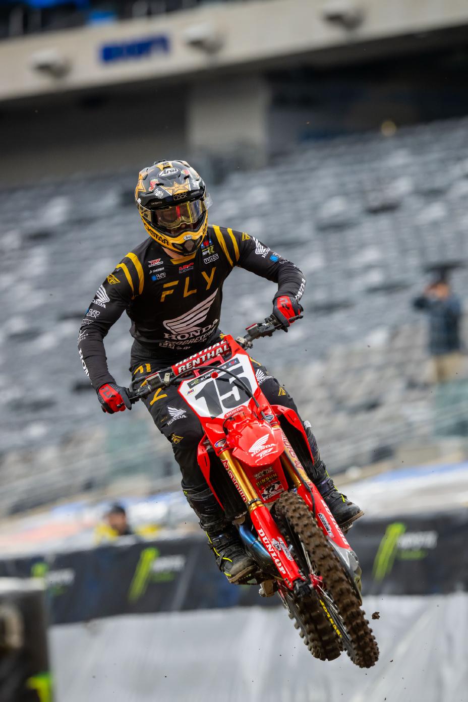 Dean Wilson Earns Top-10 Result at East Rutherford Supercross
