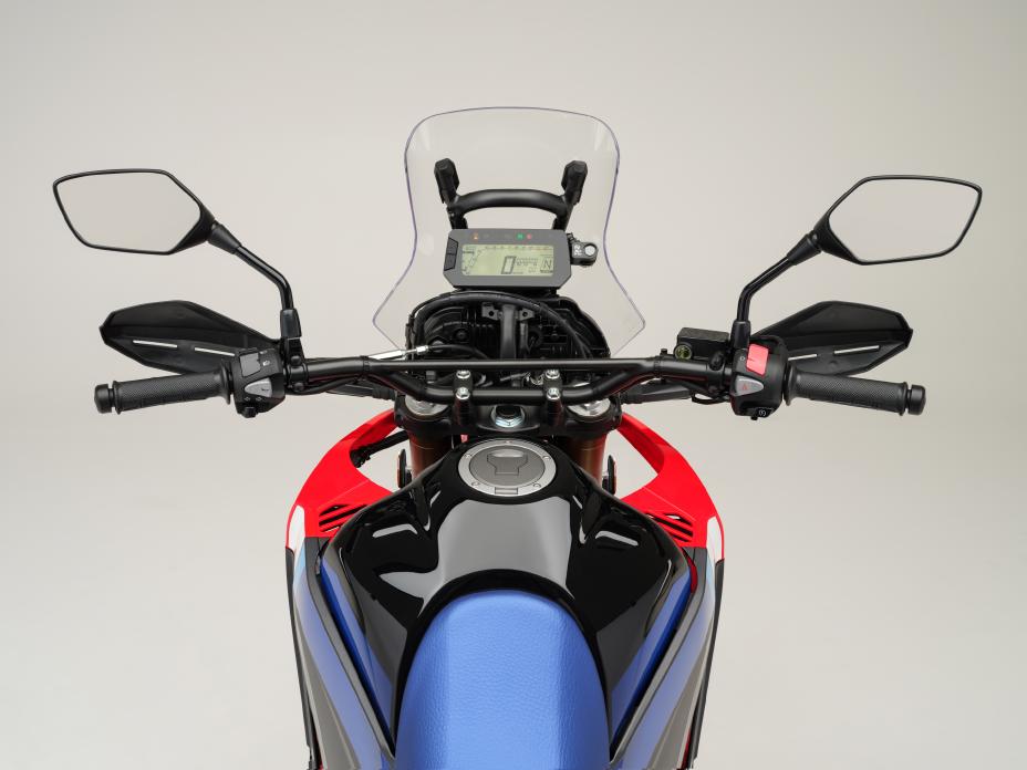 2025 Honda CRF300L Rally cockpit