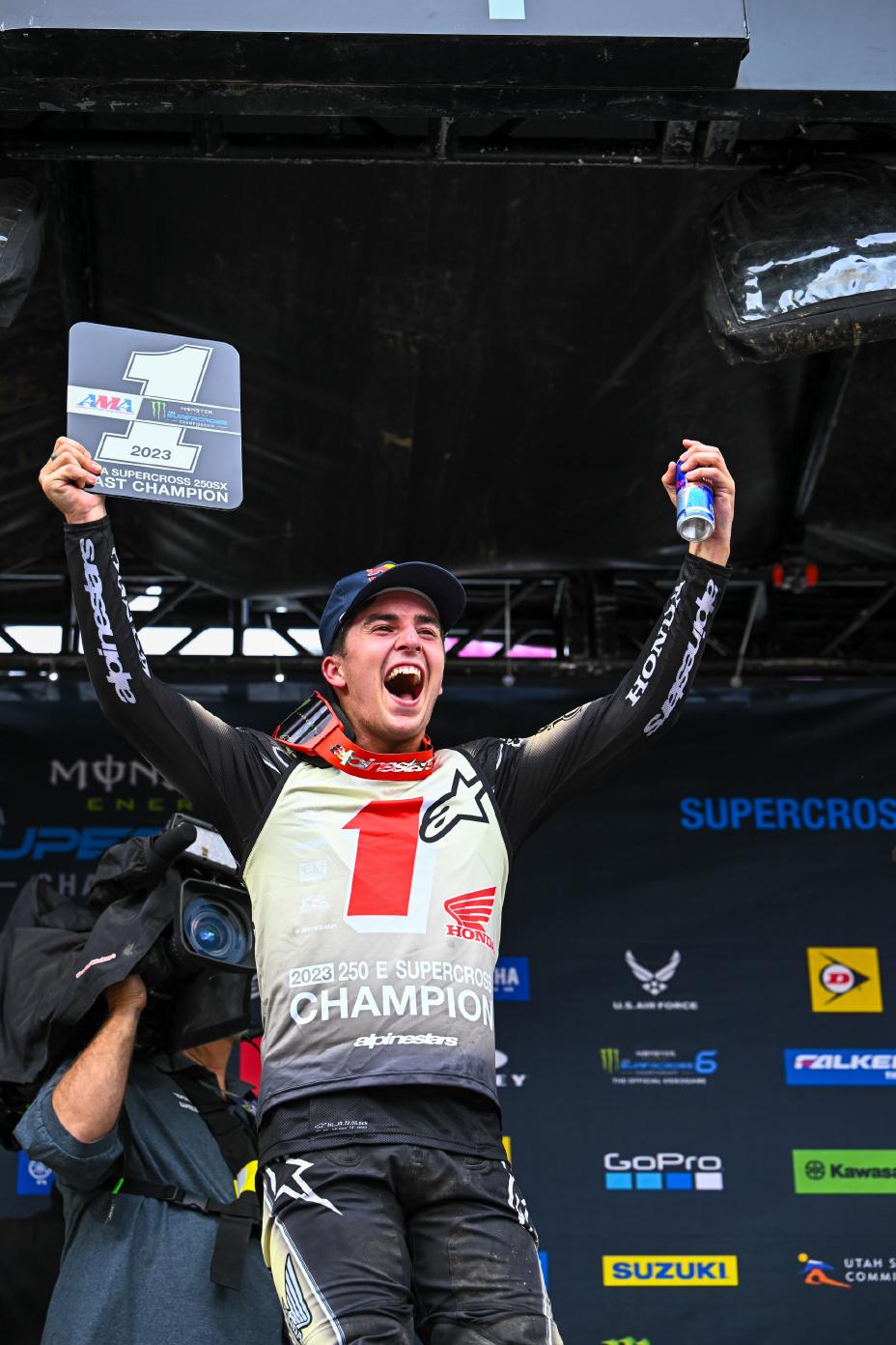 Hunter Lawrence Clinches 2023 AMA 250SX East Region Championship