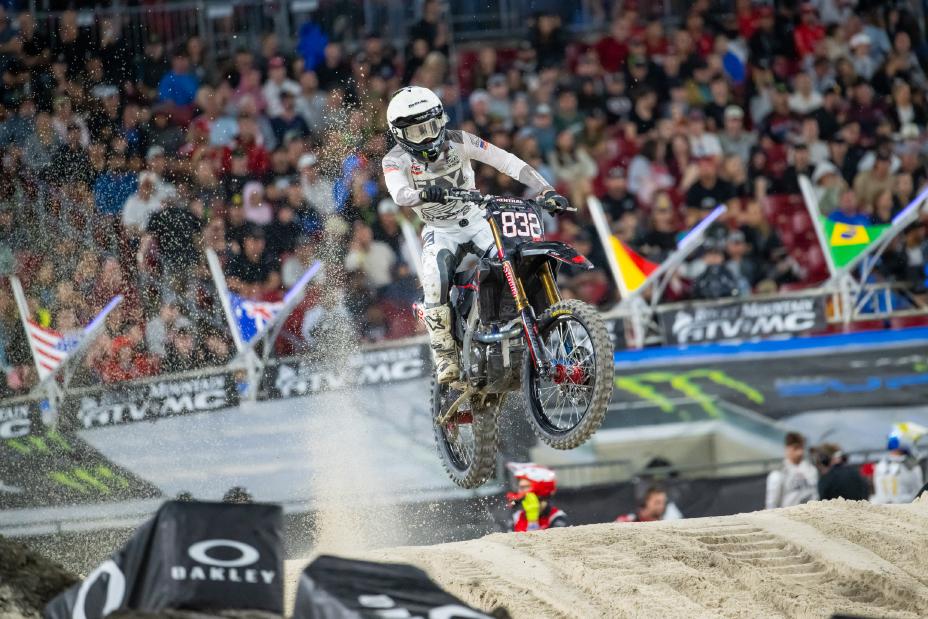 Hunter Lawrence Takes Dramatic 250SX East Win at Tampa SX