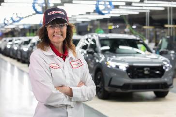 Honda Leaders Honored as Automotive News “100 Leading Women in the ...