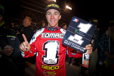 Tomac Wraps Up the Lites West Championship
