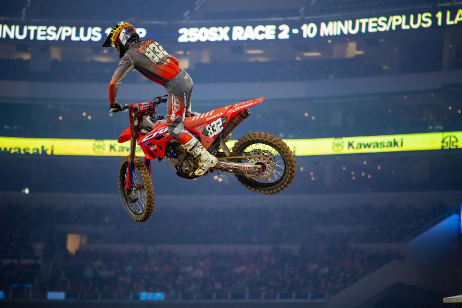 Chase Sexton, Hunter Lawrence Improve Title Chances at Arlington Triple ...