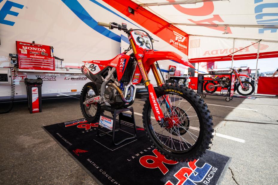 Jett Lawrence Earns His First Win of the Season, at Anaheim 2 SX
