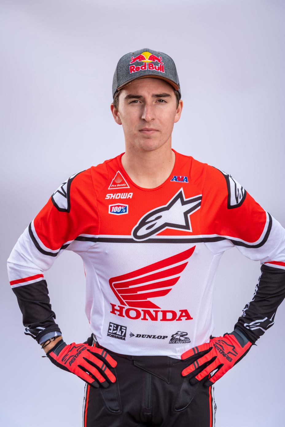 Hunter Lawrence Static