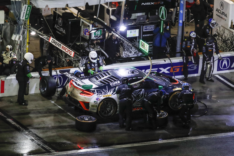 Acura NSX GT3 at the 2017 Rolex 24 at Daytona