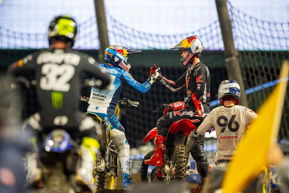 Jett Lawrence Earns His First Win of the Season, at Anaheim 2 SX