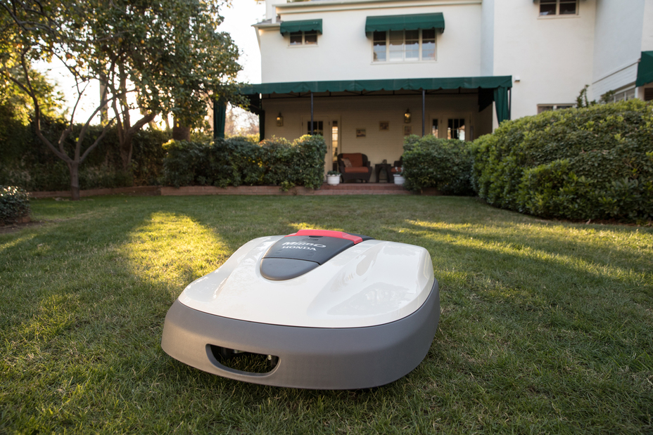 Leave it to Miimo – Honda Power Equipment Introduces Miimo, its First Robotic Lawn Mower