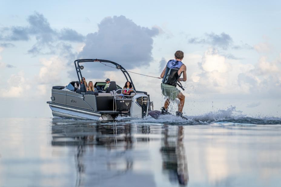 Honda Marine Debuts All-New BF350 Outboard Company’s First V8 Motor ...