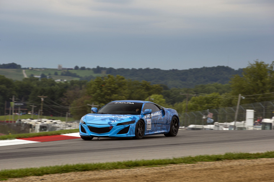The Acura NSX Prototype Makes Its Public Running Debut