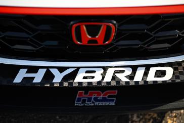 Celebrating Honda’s Hybrid Heroes