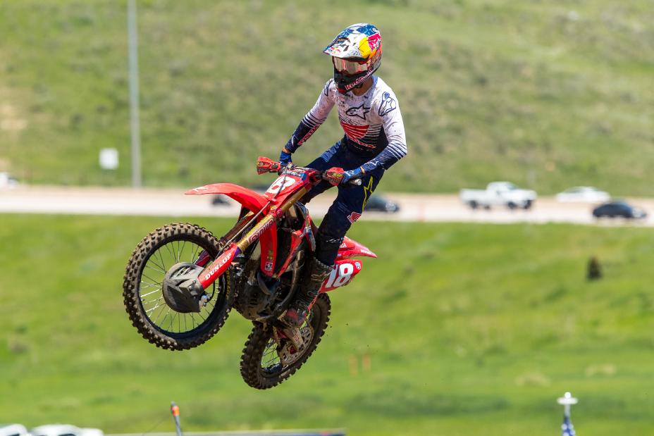 Roczen Dominates Thunder Valley AMA Pro MX