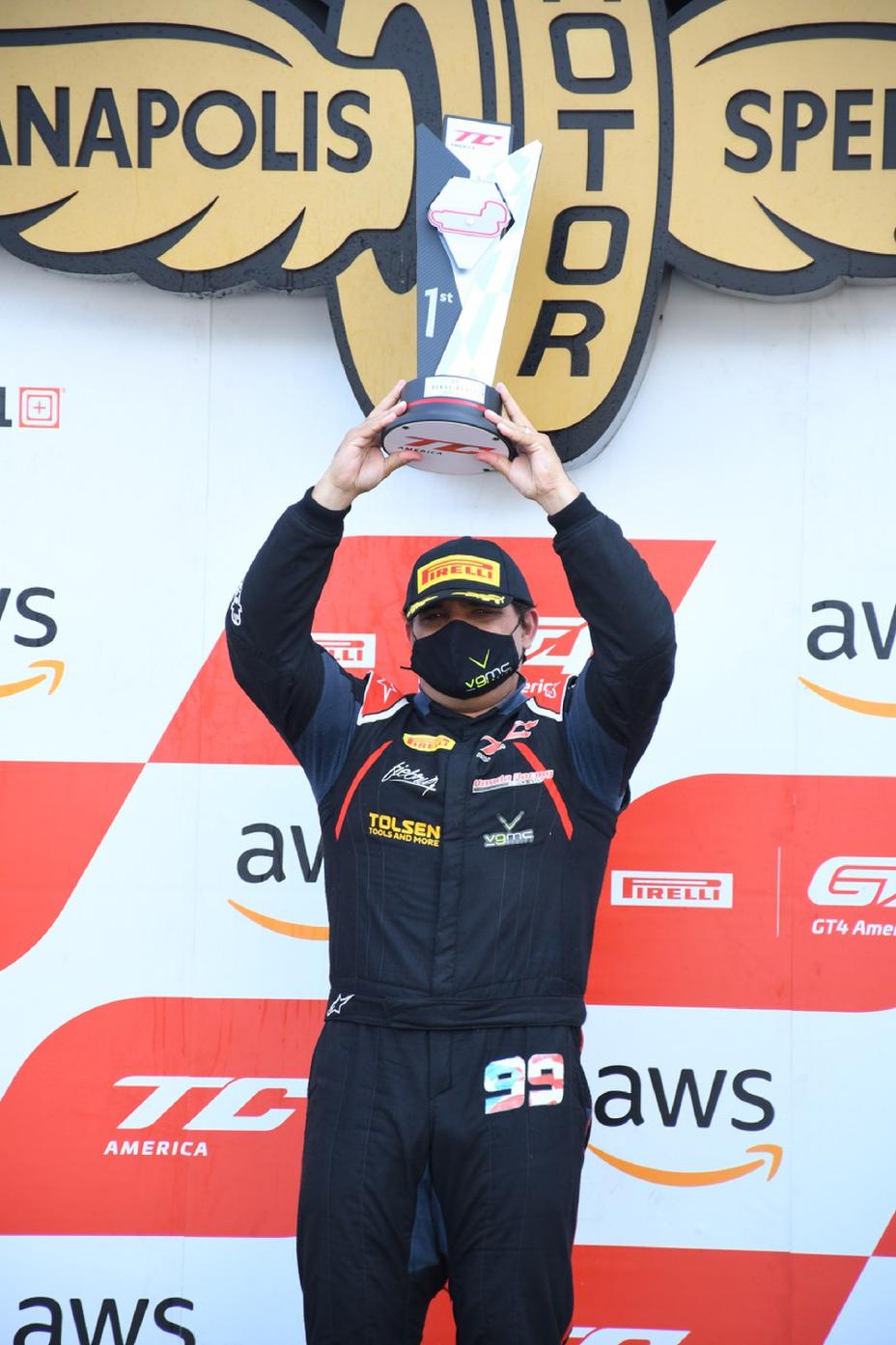 Honda Closes SRO Touring Car Season with Four Victories at Indianapolis