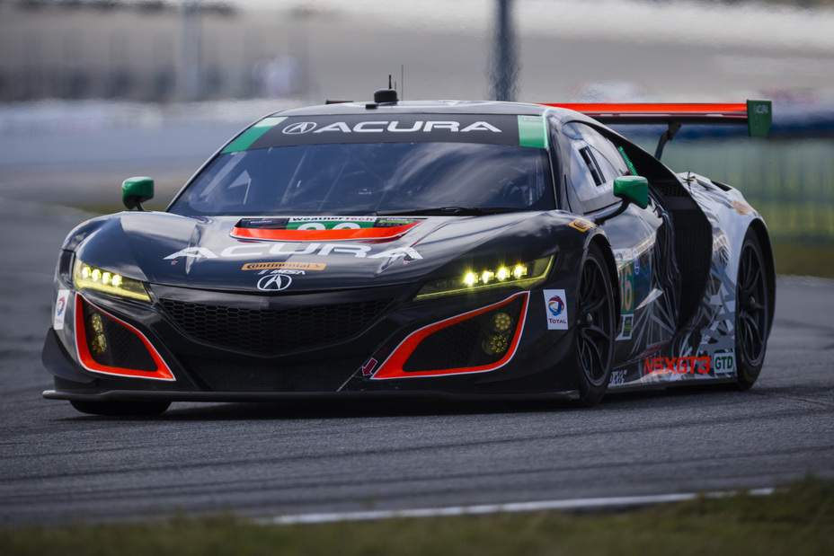 Top-Five Finish for Acura NSX GT3 at Daytona Debut
