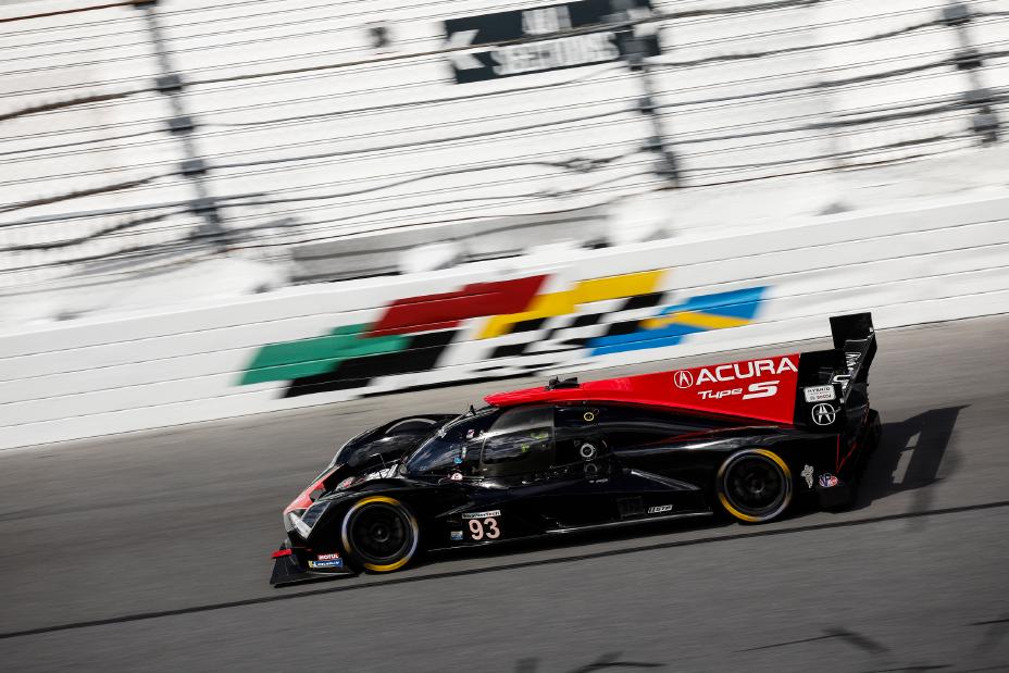 Acura Shows Speed, Reliability at Daytona Test
